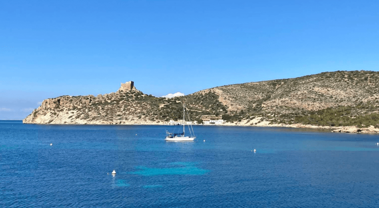 Explore the Untouched Beauty of Cabrera Island – Nomadlytics
